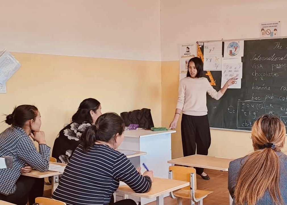 Хөдөөний хүүхэн On Twitter Хантайчууд даа амласан ёсоор Англи