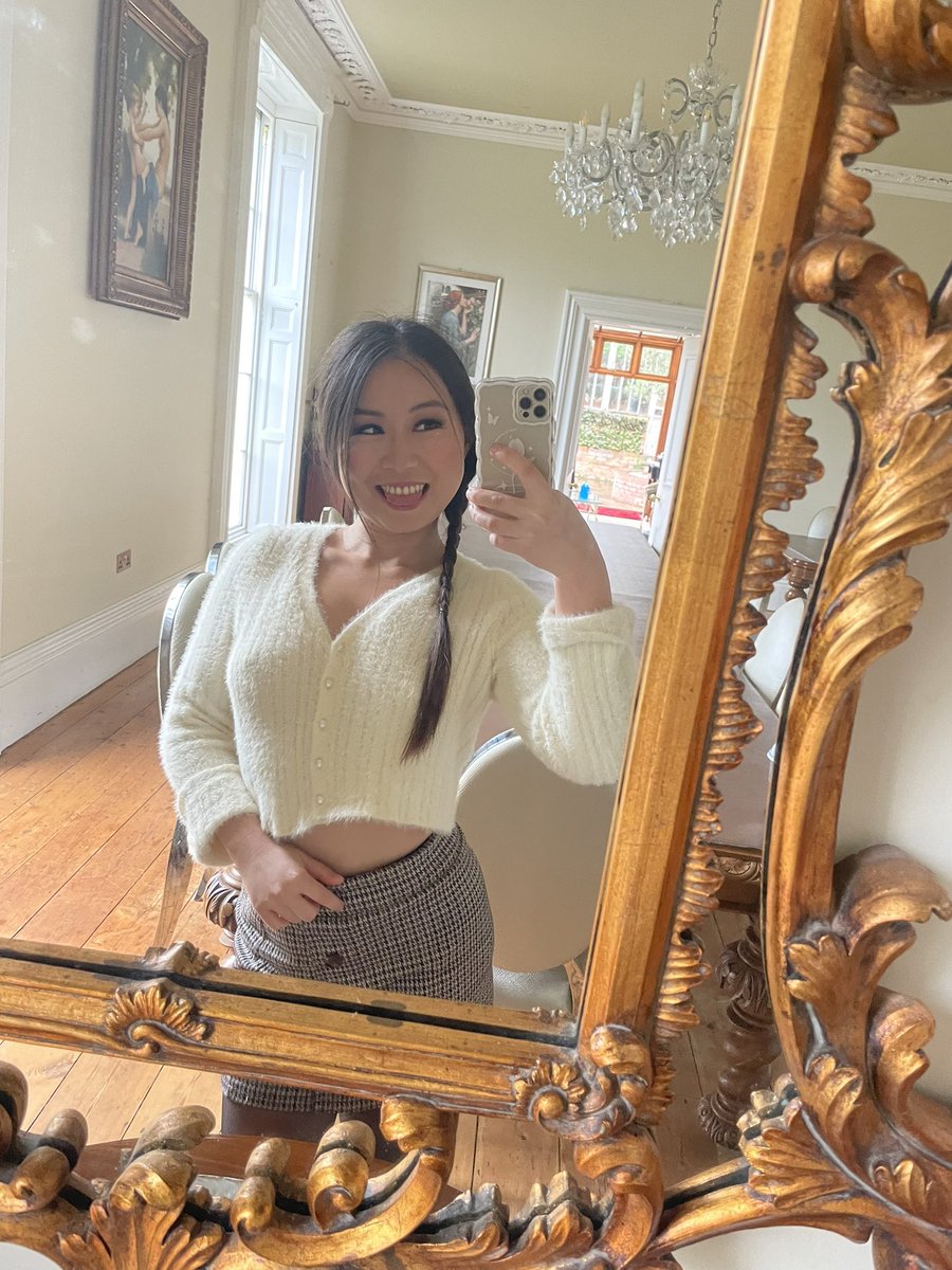 Yiming 依鸣 September London 16/10-30/10Paris Berlin on Twitter: "When I'm curious about 1000 ...