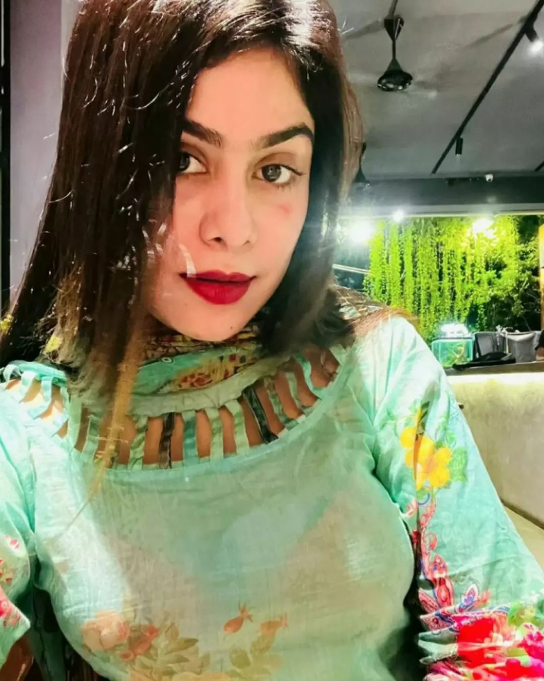 Diba Moni on Twitter: "Favourite one 💟 https://t.co/gJiidO60Bl" / Twitter