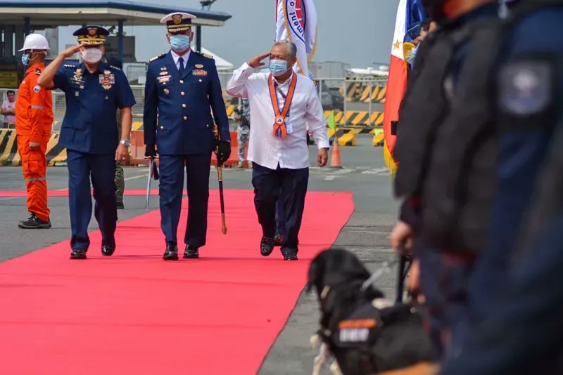 Philippine Coast Guard On Twitter Rt Mlastandard Msgallery Salute