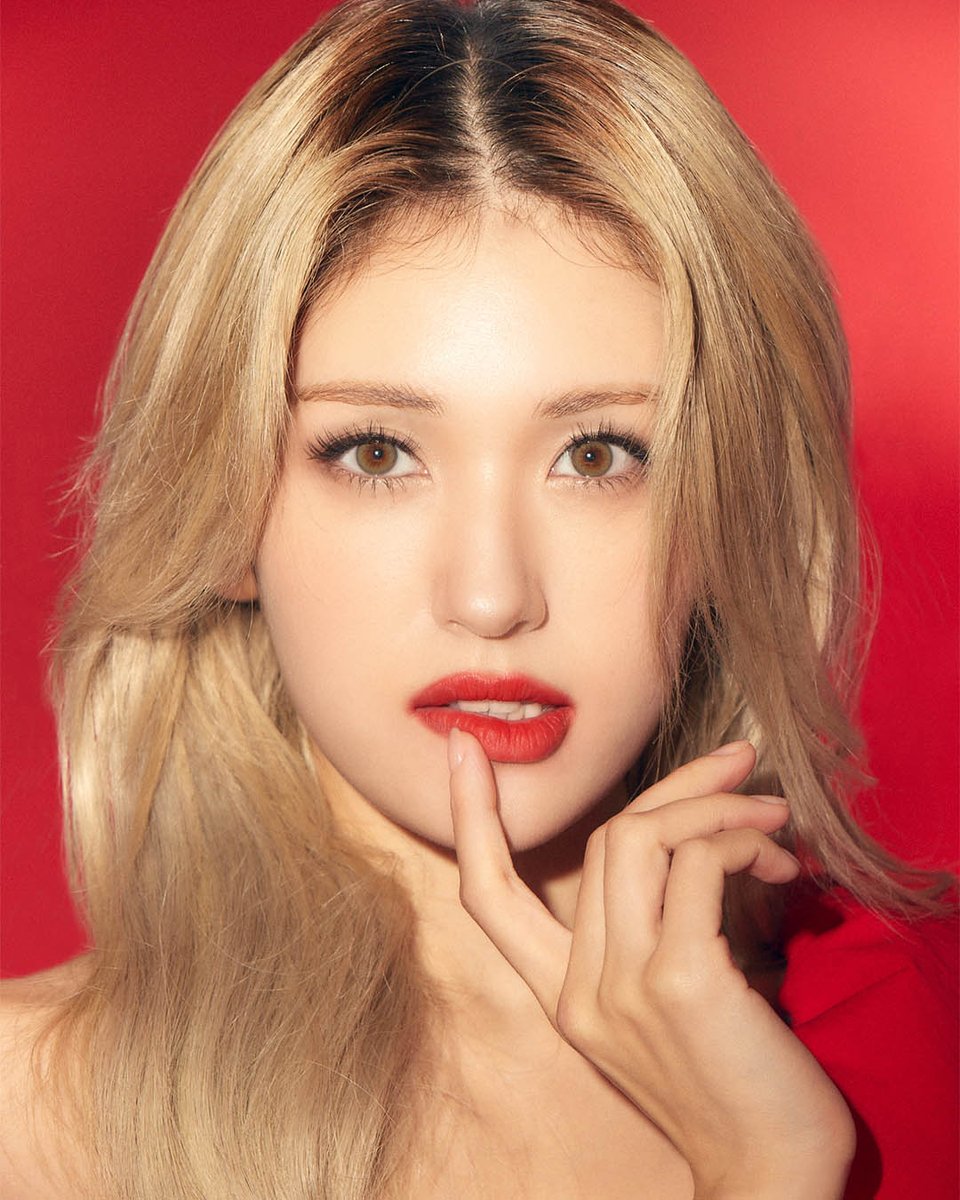 Girlgroups Brasil On Twitter JÁ Ta Em Clima Vermelho A Solista Somi