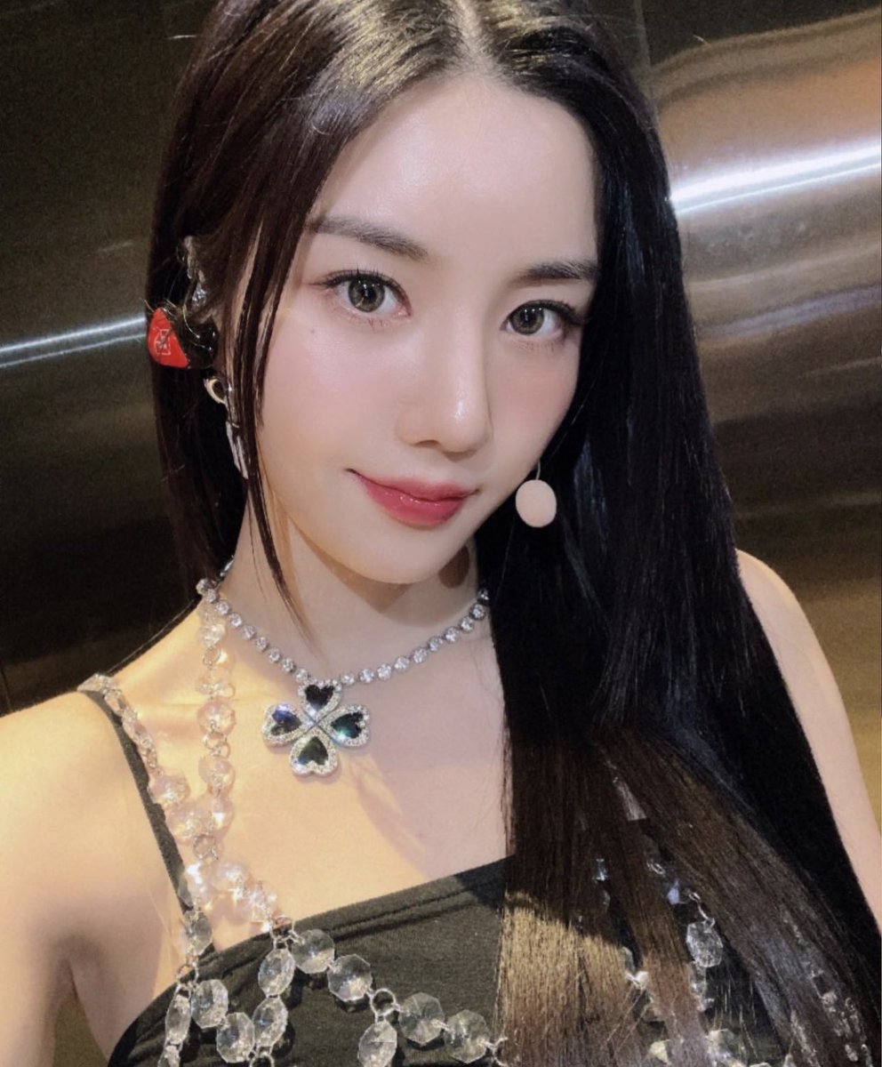 official instagram update kwon eunbi pics 🌊 @archiveunbi