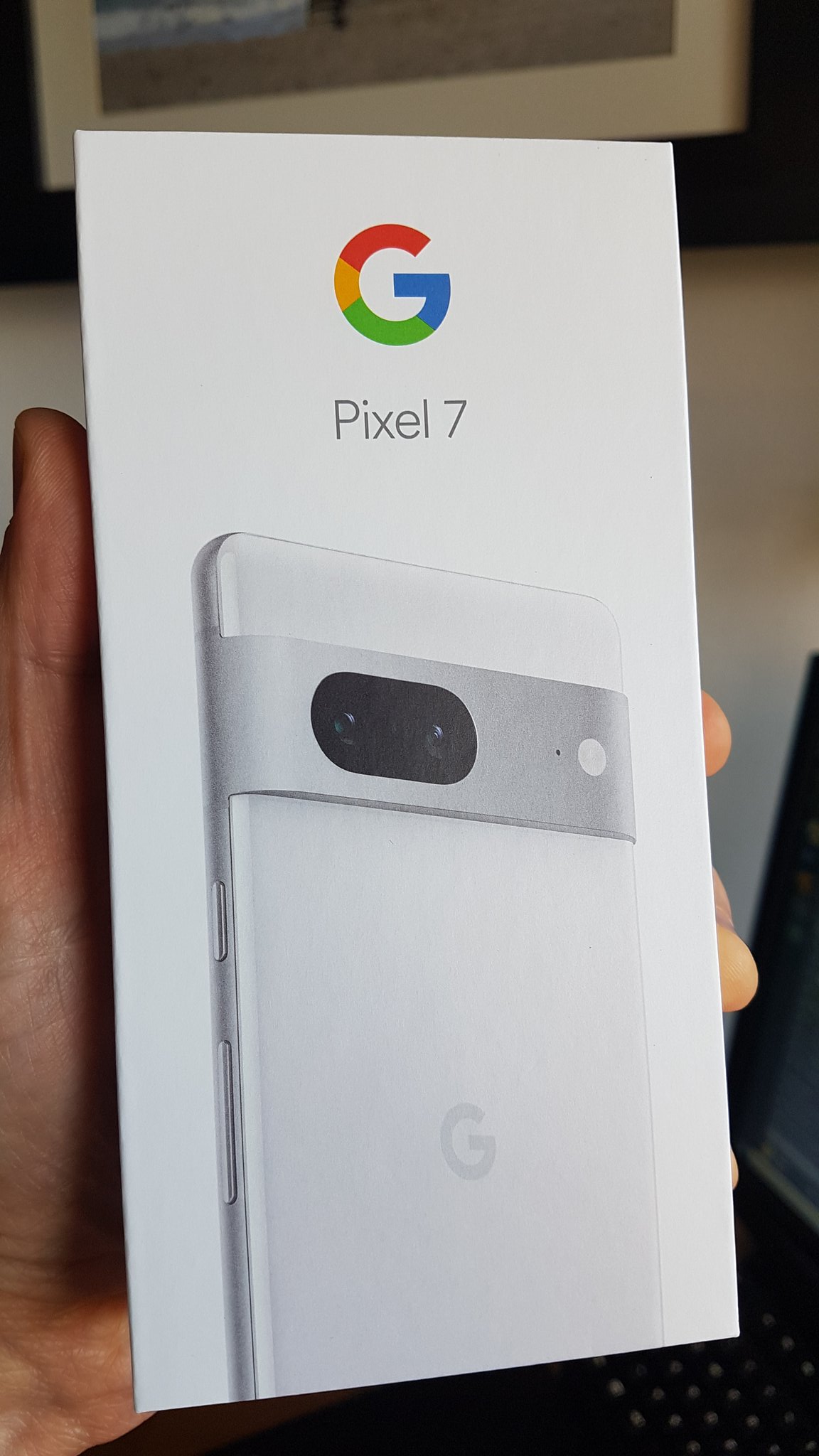 Forti on Twitter: "Das #Pixel7 ist gerade gekommen 😎 .. Unboxing kommt 😂 https://t.co/eJBpeAmuIy ...