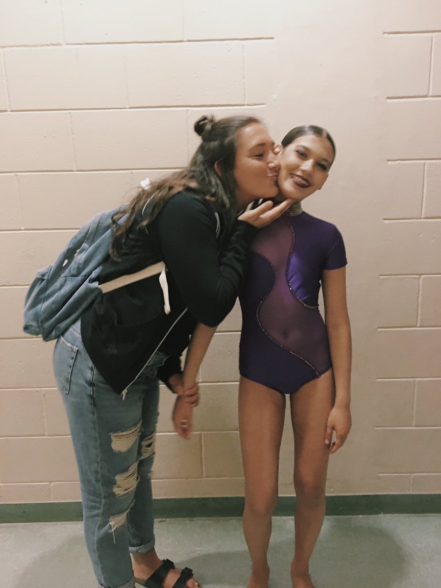 Jordana Comiter on Twitter: "🧡"