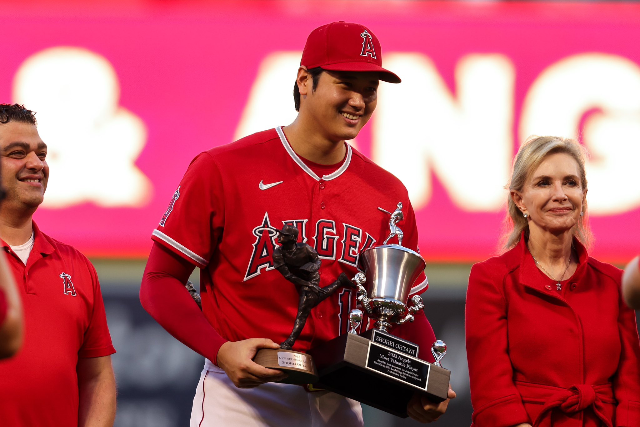 Los Angeles Angels on Twitter: "More hardware for his collection 🏆 Tonight, we honored Shohei ...