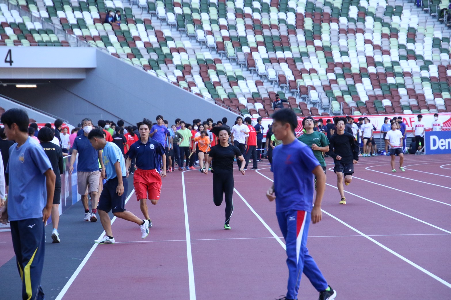 日本陸上競技連盟 on Twitter: "【#リレフェス＠#国立競技場】 ／ ⚡️ライブ配信中⚡️ https://t.co/jZtXM4x6aE \ ＜スケジュール＞④ 17:05 日本 ...