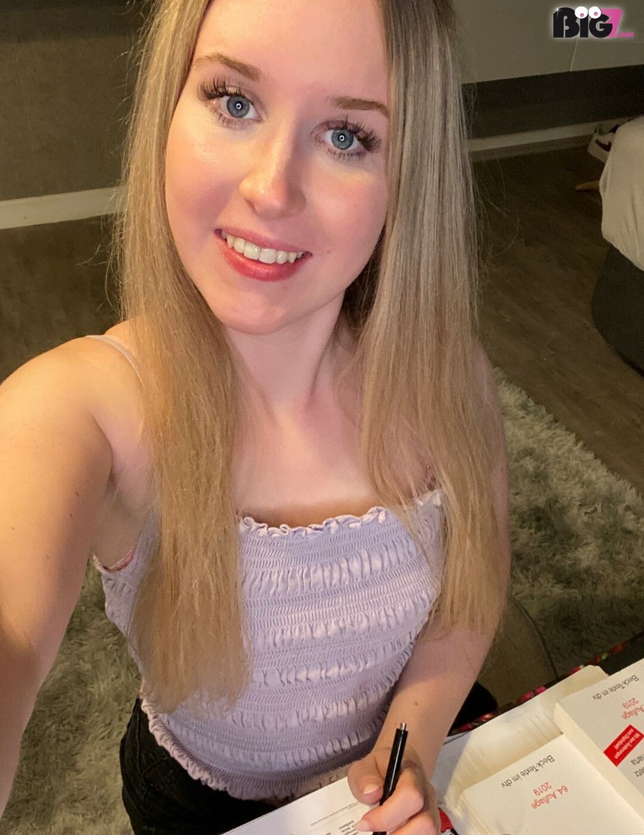 BestGermanGirls on Twitter: "RT @germangirls2021: Mia_Joy sucht immer nette Drehpartner https ...