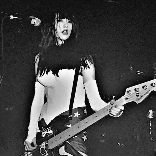 The Muffs 2022