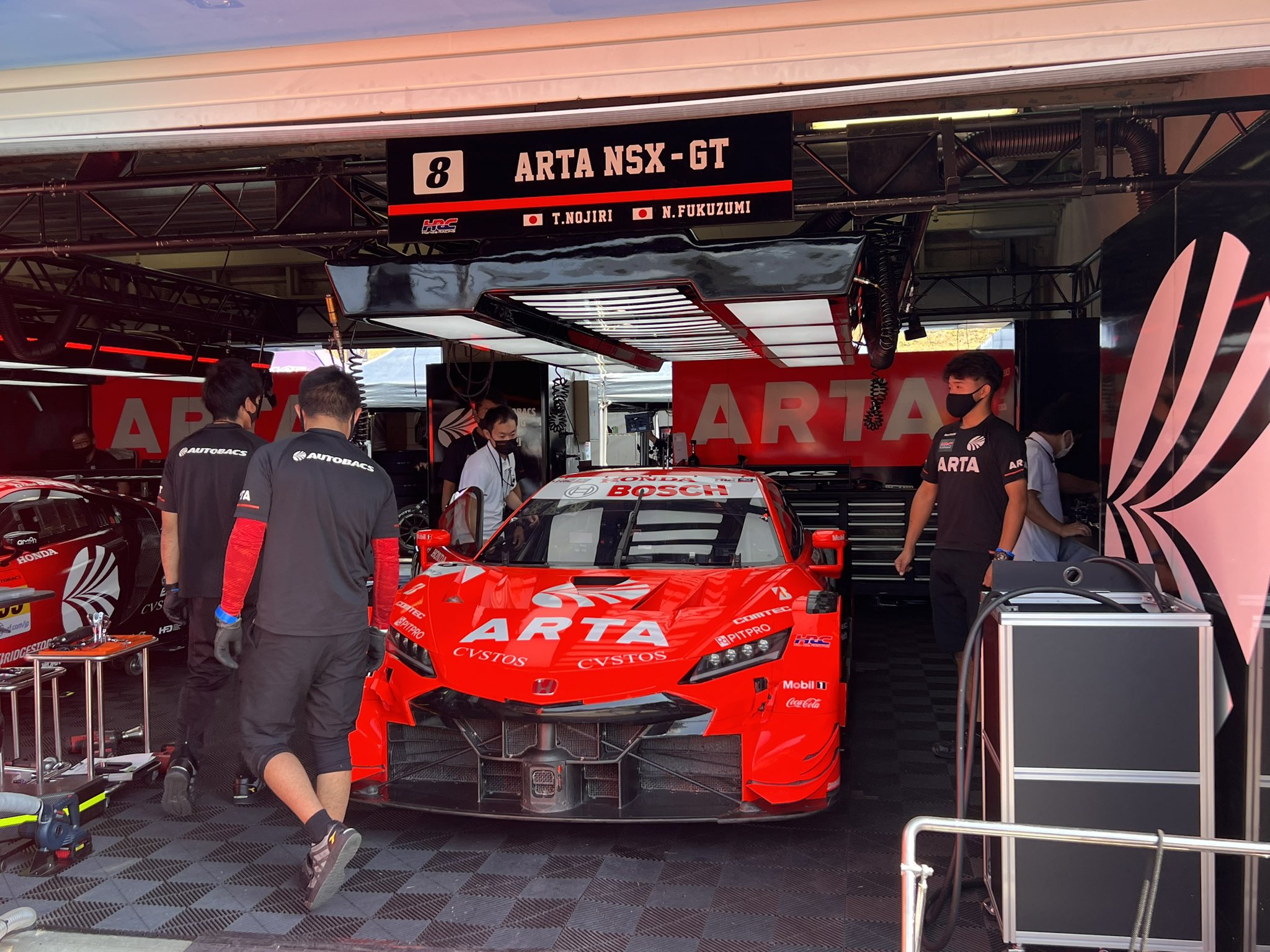 沢すみれ🦫(28) on Twitter: "今年最後のグリッドボードでした！ ありがとうございました☺️🔥 #SUPERGT Rd.7 AUTOPOLIS GT 300km RACE レース ...