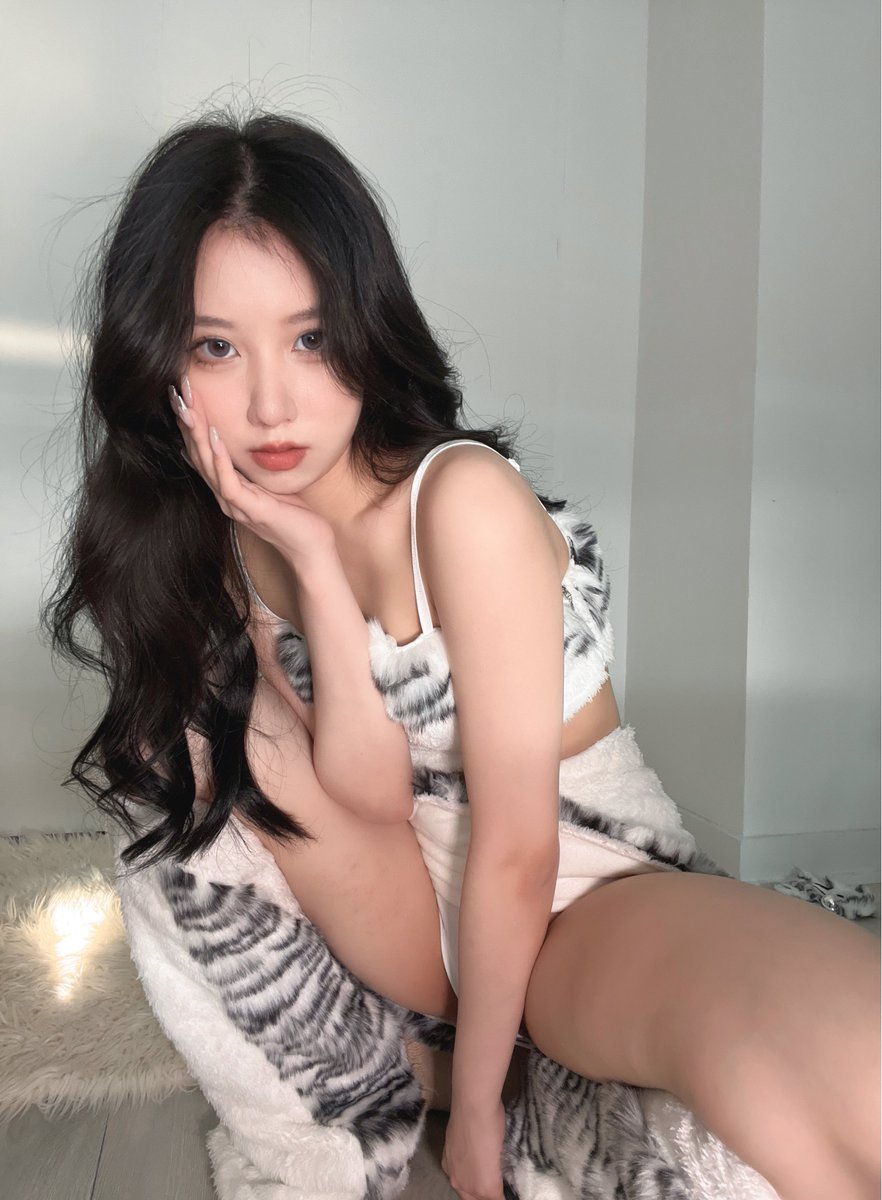 #果咩酱w - 小老虎 [45P3V-426MB] #20221002e #果咩酱w #20221002e 【真没意思】免费写真分享|网红资源 @tmezhenmeiyisi