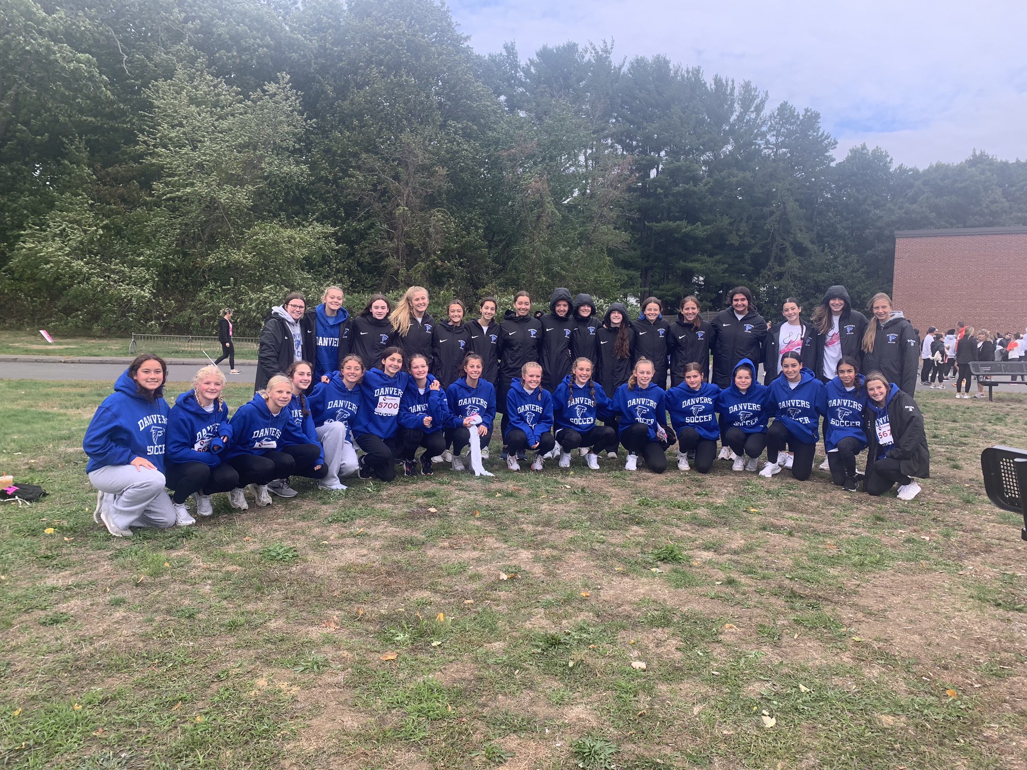 Danvers Girls Soccer on Twitter: "Great day for the Lynda J. Talbot 5K walk for Cancer research ...