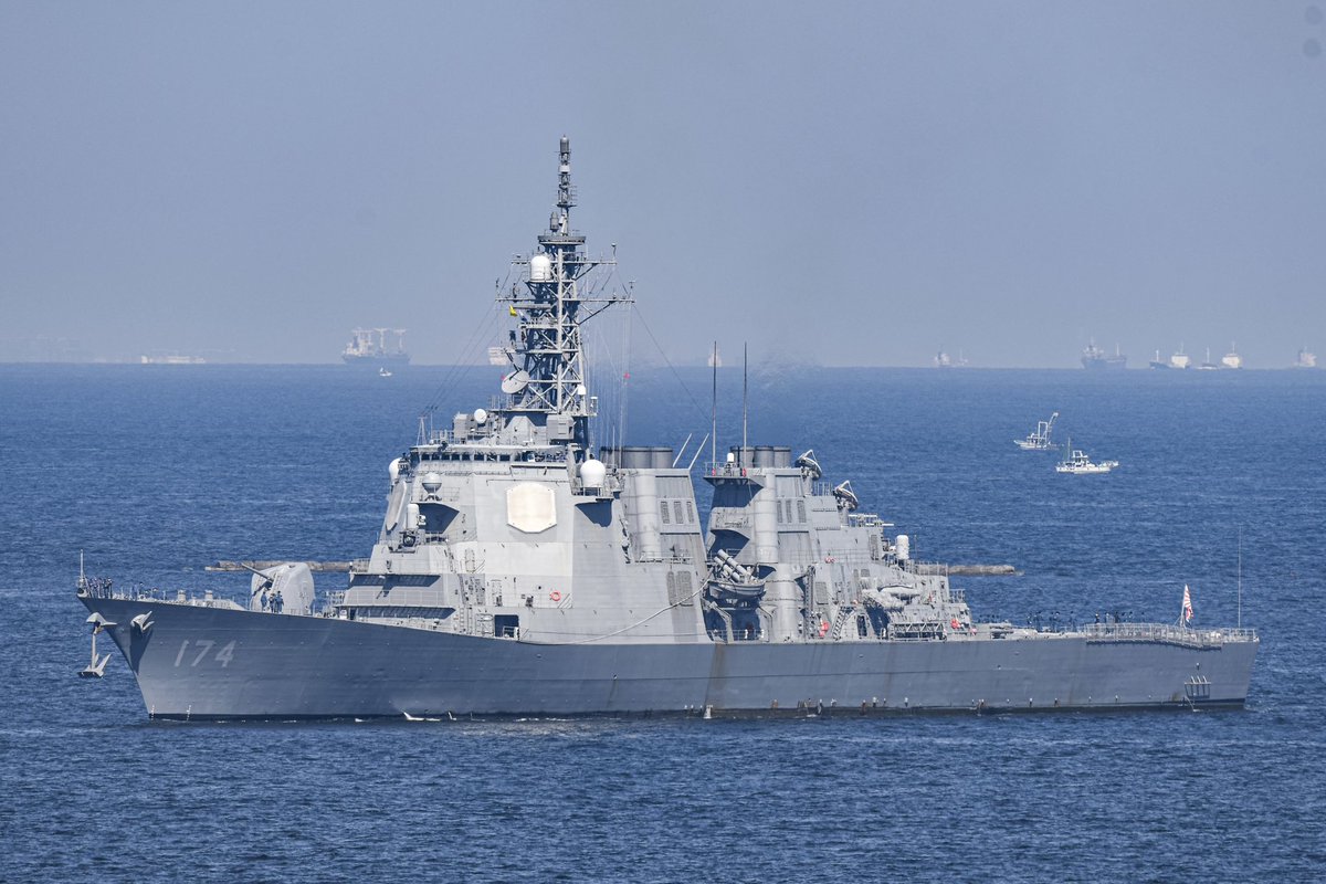 uni蔵 on Twitter: "10/2 横須賀 海上自衛隊 護衛艦「きりしま」DDG-174"