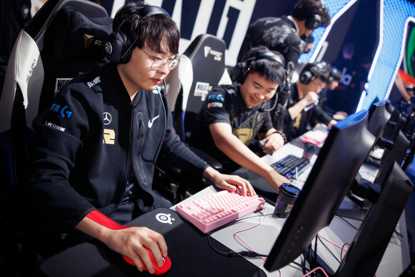 LPL on Twitter: "[#Worlds2022 Play-ins Day3] 📷 2-0 Day and 3-game win streak for @RNG. #RNGWIN ...