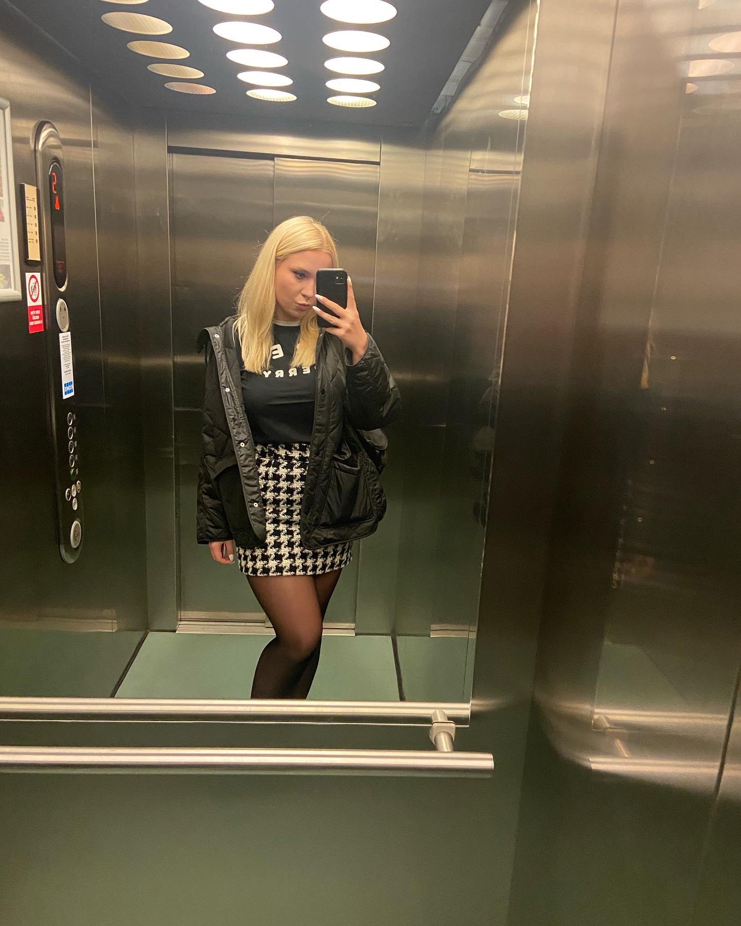 Tw Pornstars 1 Pic Vera Jarw Twitter Some New Pics Are Already Added Follow The Link In