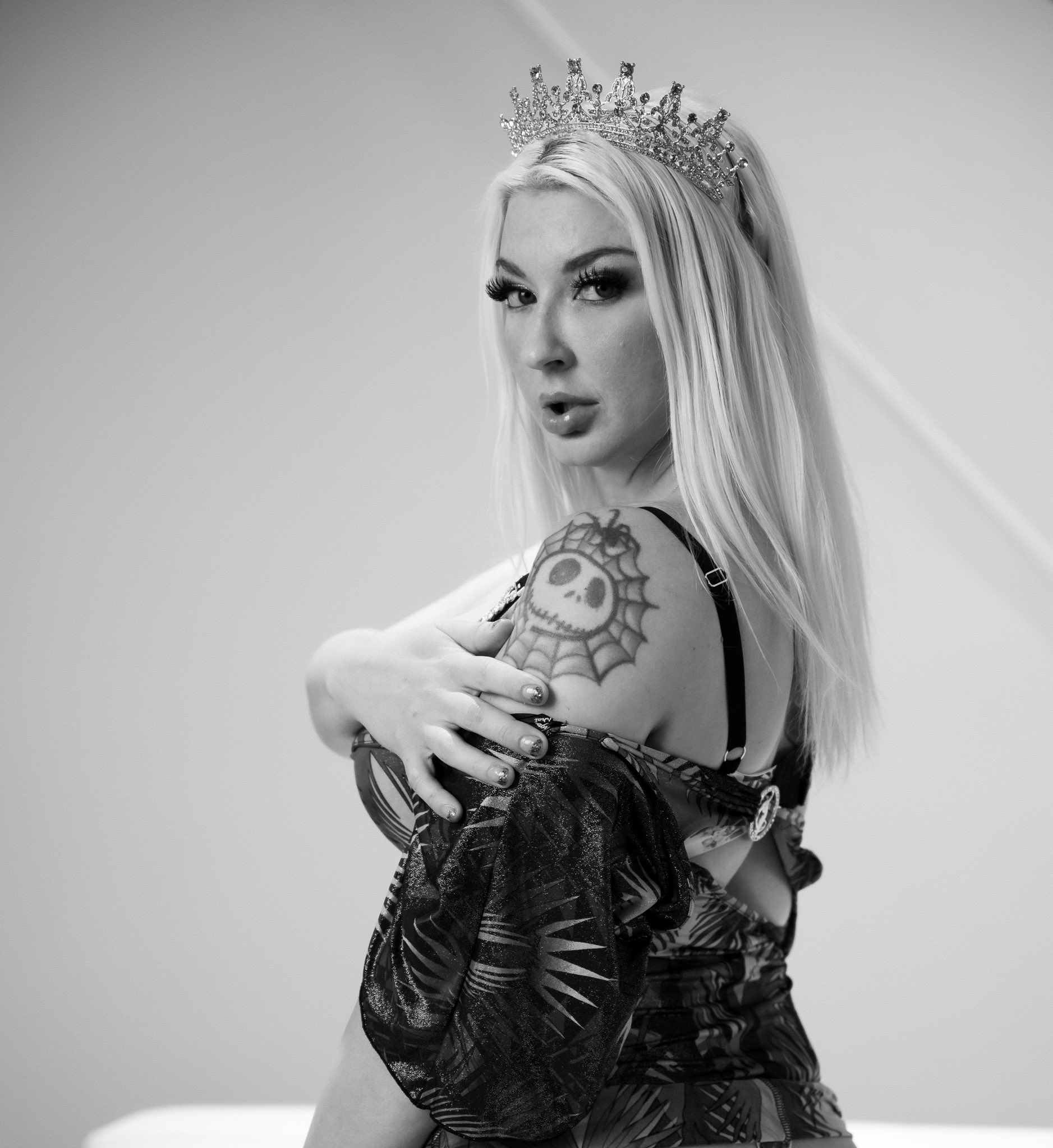 TW Pornstars - 1 pic. ♚ Leya Falcon♠. Twitter. Which one?. 7:59 PM - 2 Oct 2022