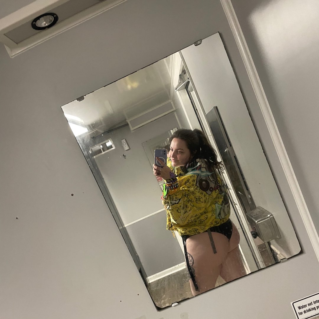 Body Sonnet On Twitter Rt Taramysterious Booty Booty Go To My
