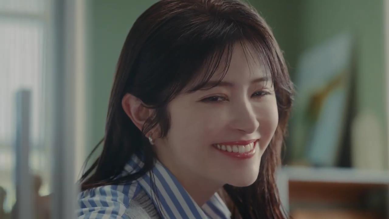 動画NOW on Twitter: "宮澤エマ らが出演する YKK AP のCM 2022「famitto ガラスタイプ」篇。 https://t.co/A3buqKU6iQ https ...
