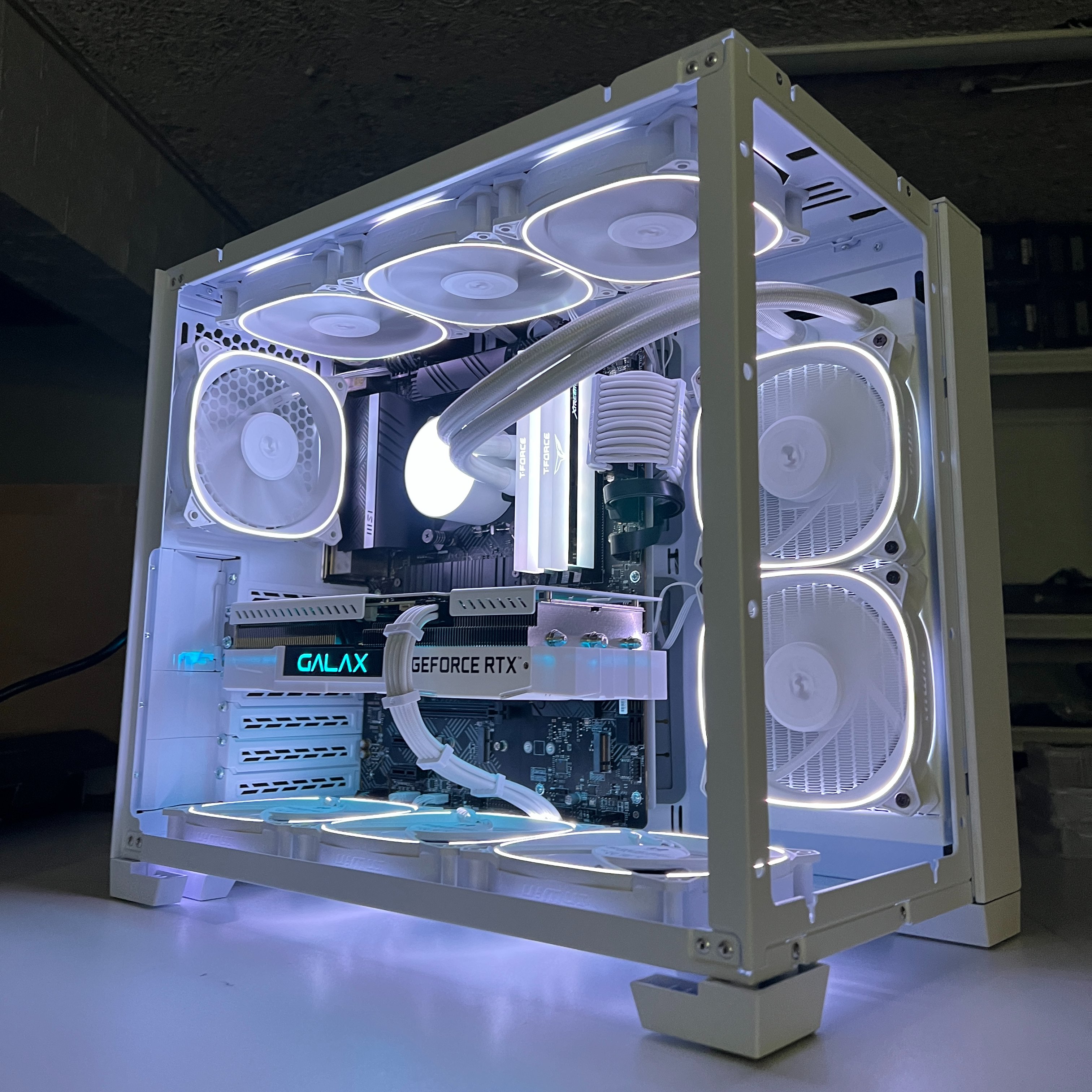 OZgaming ゲーミングPC販売【公式】 on Twitter: "10月 特価PCのお知らせ🤩 円安で高騰してる中メーカーさんと頑張って交渉してきました！ 代理店さんもOZも涙目🥹 ご ...