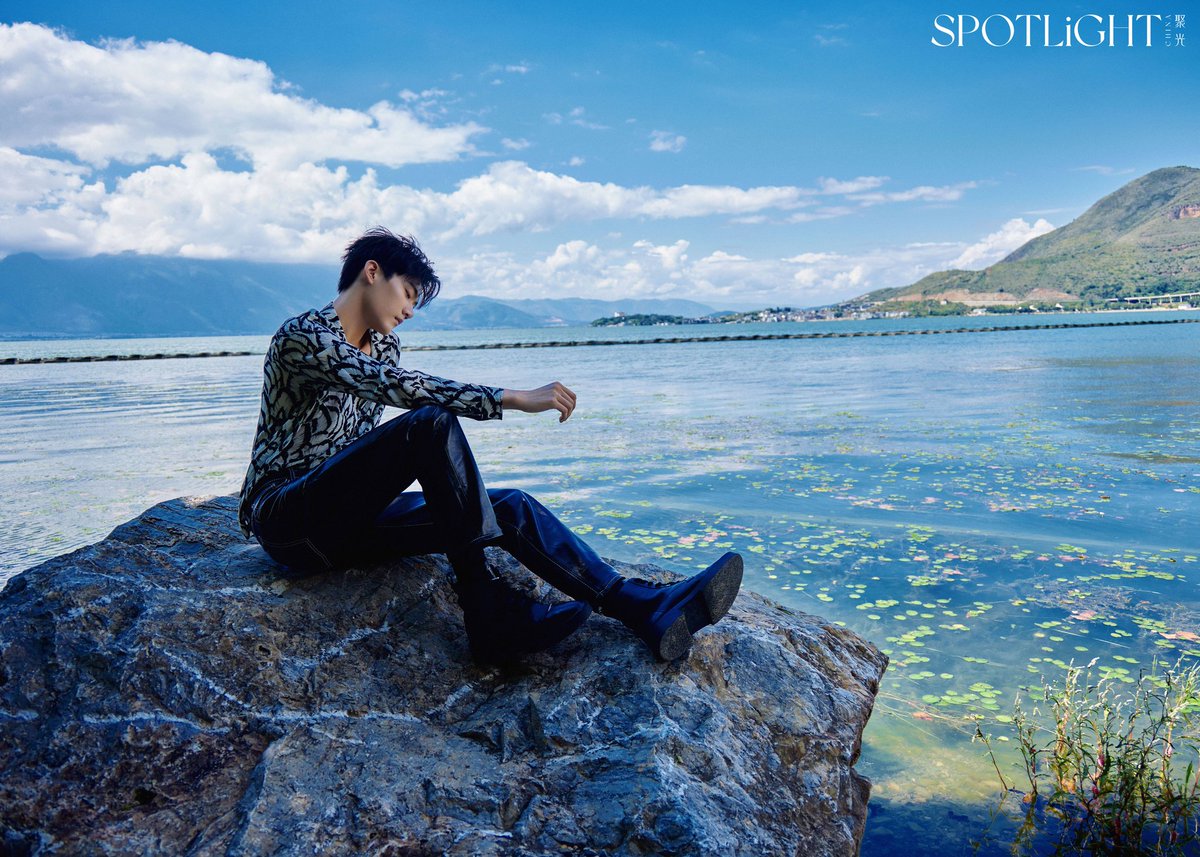 INTO1 archive on Twitter: "⌑ ZHOU KEYU x SPOTLIGHT [ #周柯宇 #ZhouKeyu #INTO1]"