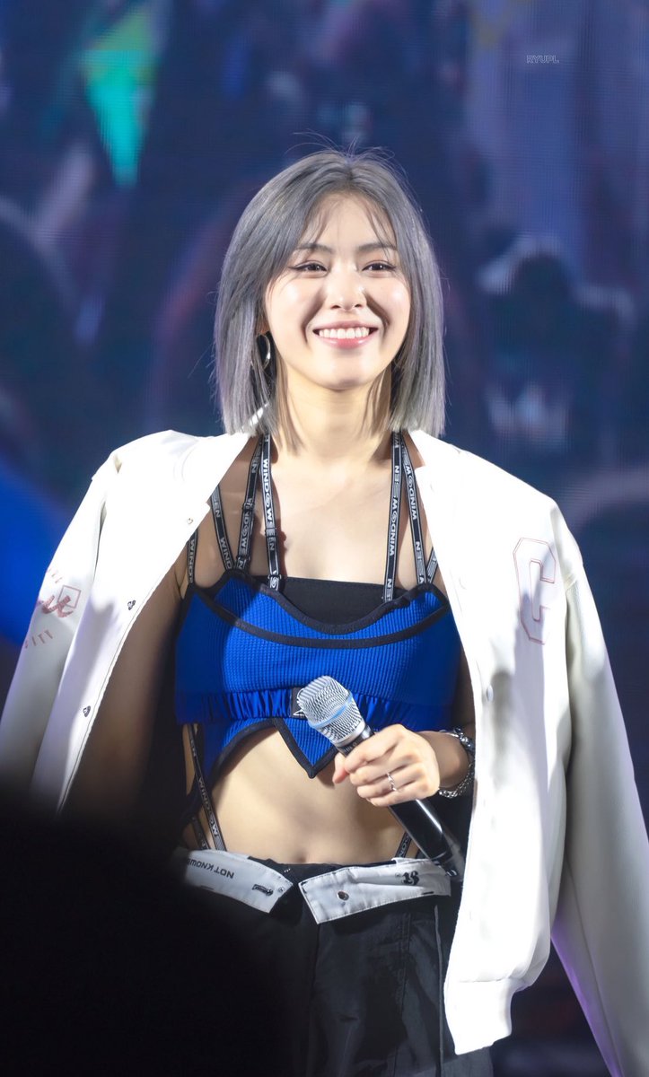 for ryujin on Twitter: "literally the most perfect human being"