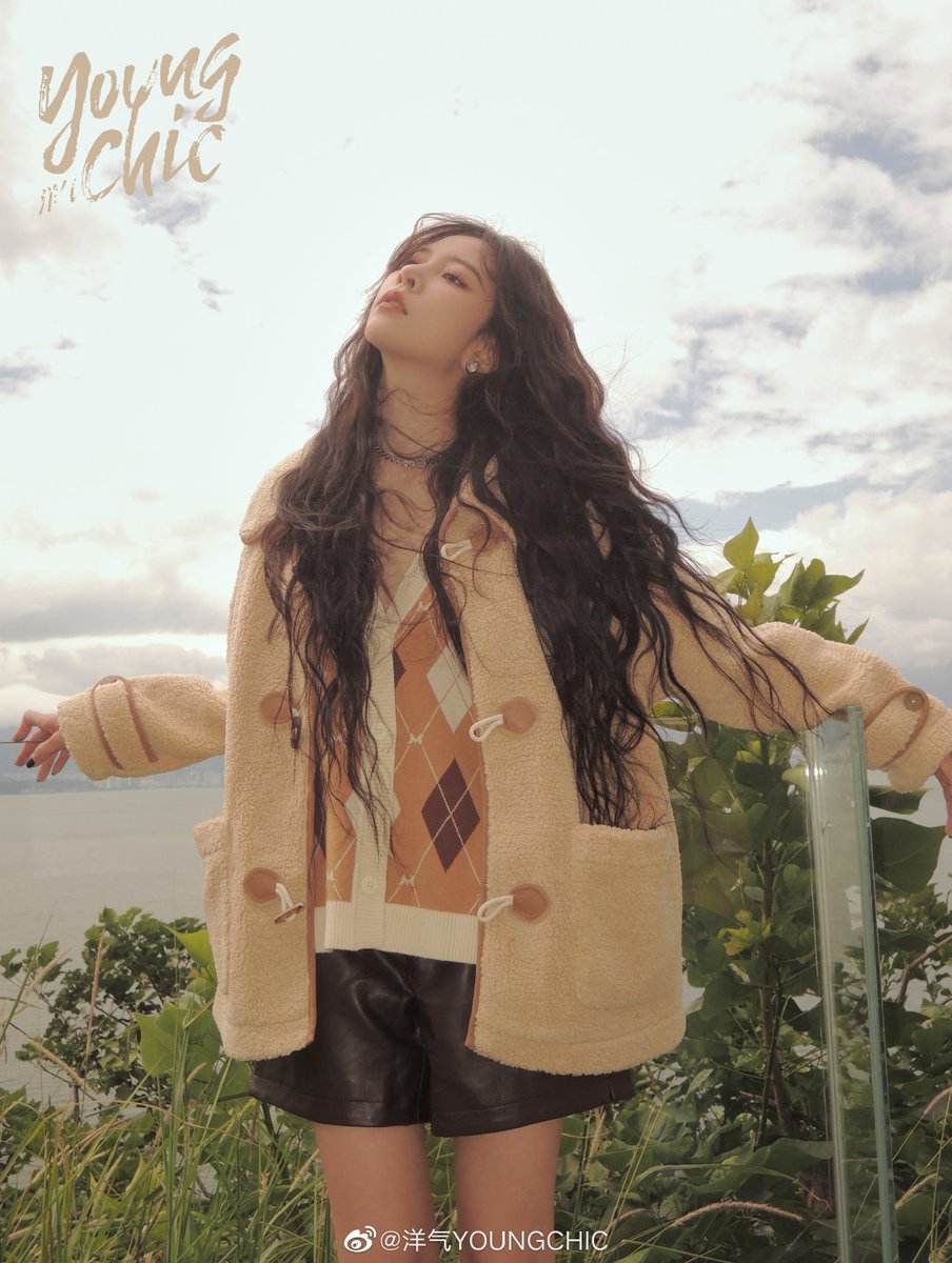 CNent on Twitter: "221003 洋气YOUNGCHIC weibo update Full shoot - https://m.weibo.cn/1297916241/ ...