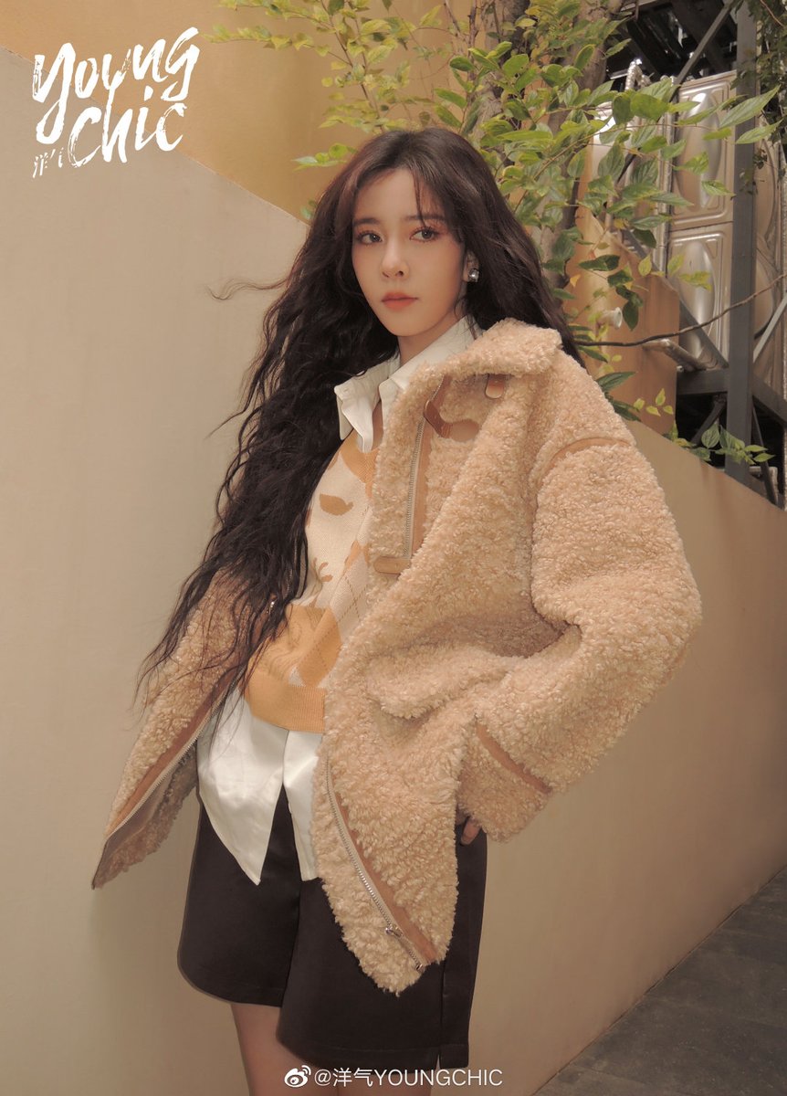 CNent on Twitter: "221003 洋气YOUNGCHIC weibo update Full shoot - https://m.weibo.cn/1297916241/ ...