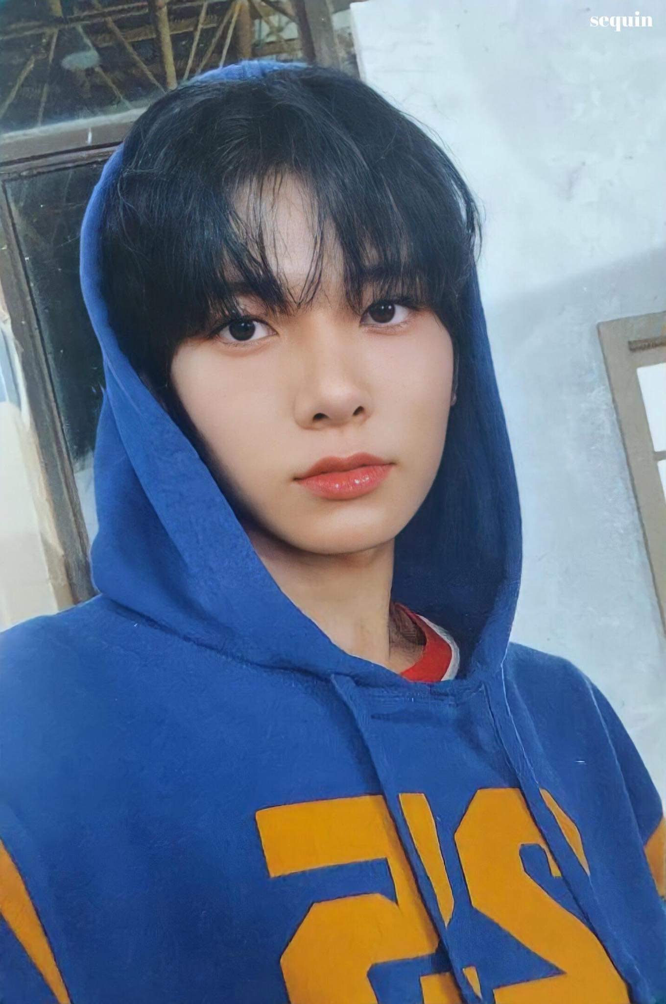 Jasmines ㅜㅅㅜ HEETOBER♡ on Twitter: "@LHSGlobalTeam The Heeseung blue hoodie pcs, I'll bet my ...