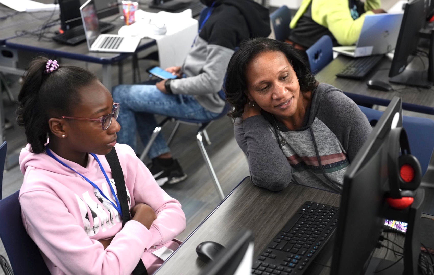 Memphis-Shelby Co. Schools on Twitter: "Ready. Set. LET'S CODE! MSCS middle school students ...