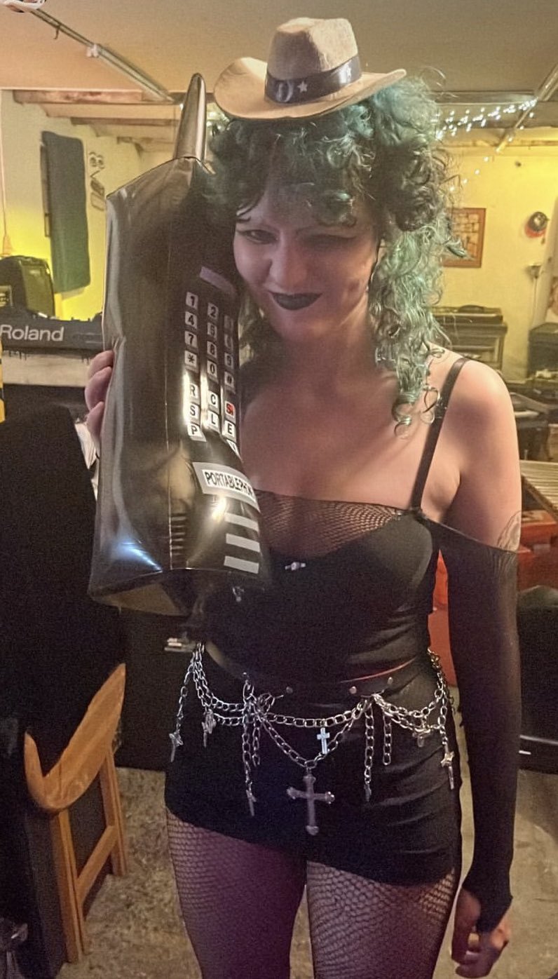 choqui chis 👹 on Twitter: "RT @genocide_organn: I can’t get over this photo of me https://t.co ...