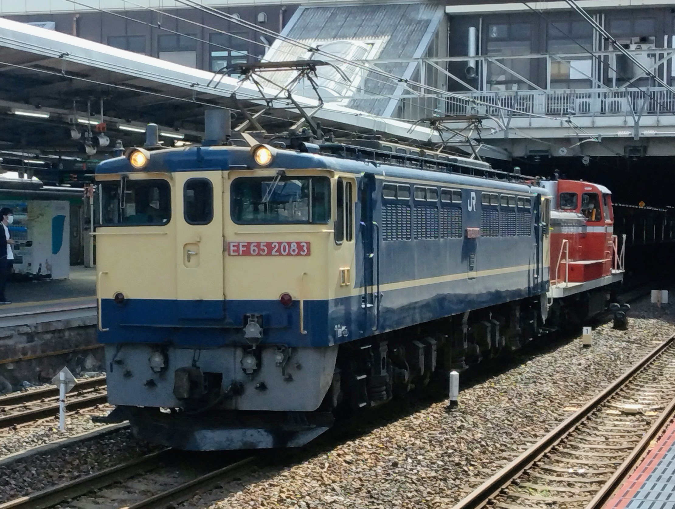 531系ファン on Twitter: "2022,10/4 9771レ EF65 2083+東武鉄道DE10 1099(ムド) AT入場回送 撮れた～！ https://t.co ...