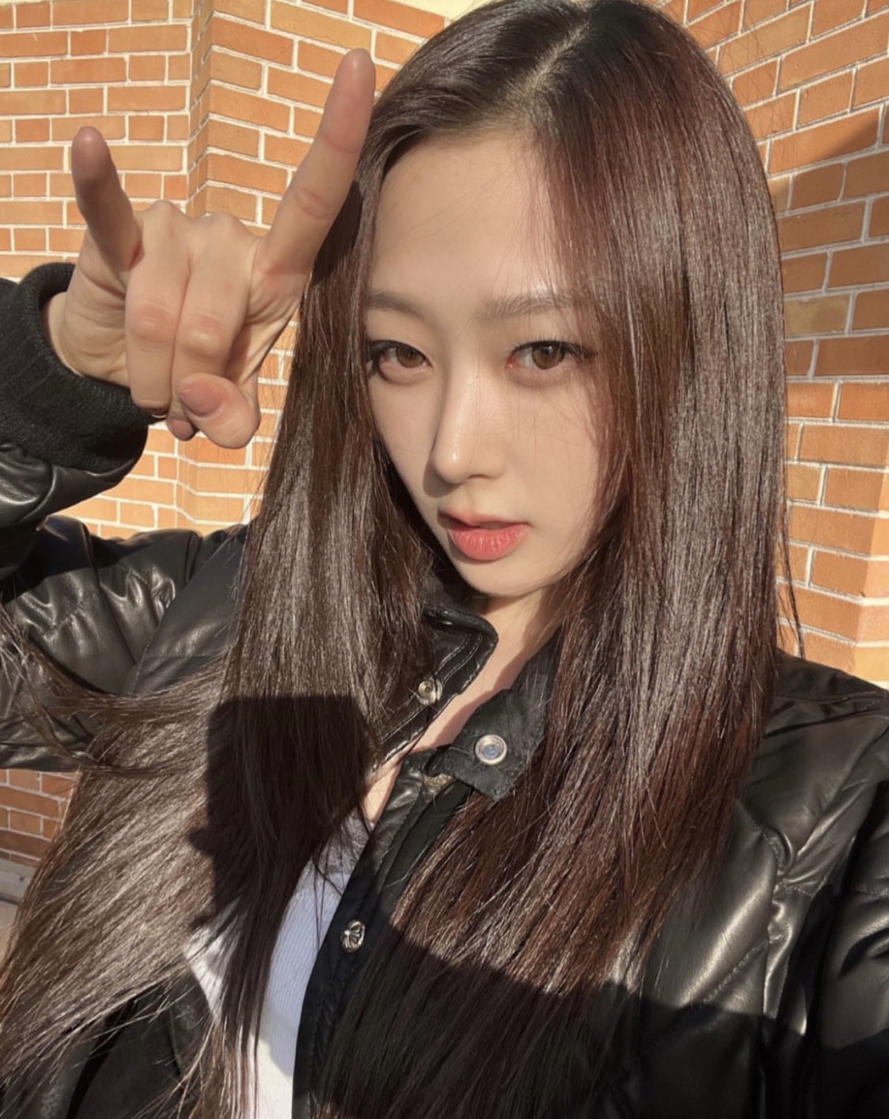 SPICY 애리 ˃̵͈̑ᴗ˂̵͈̑ on Twitter: "221004 aespa IG story update with #GISELLE giselle’s sns photo ...