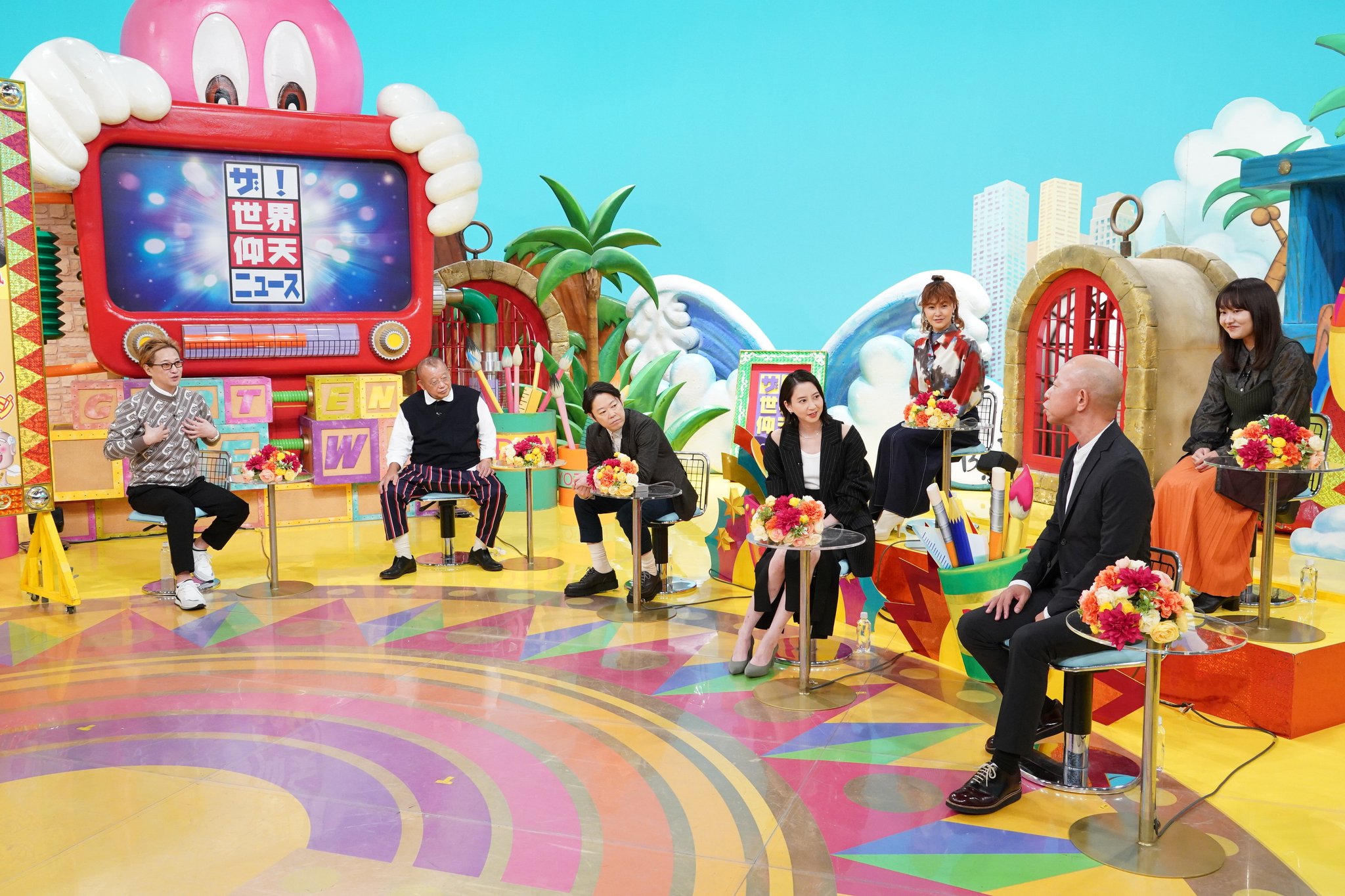 ザ！世界仰天ニュース【公式】次回は10/4放送！ on Twitter: "\今夜9時から／ 「イケメンチェンジ&なぜ若者は騙されたのかSP」 #TVer で⚡️ライブ配信📡 ︎https ...