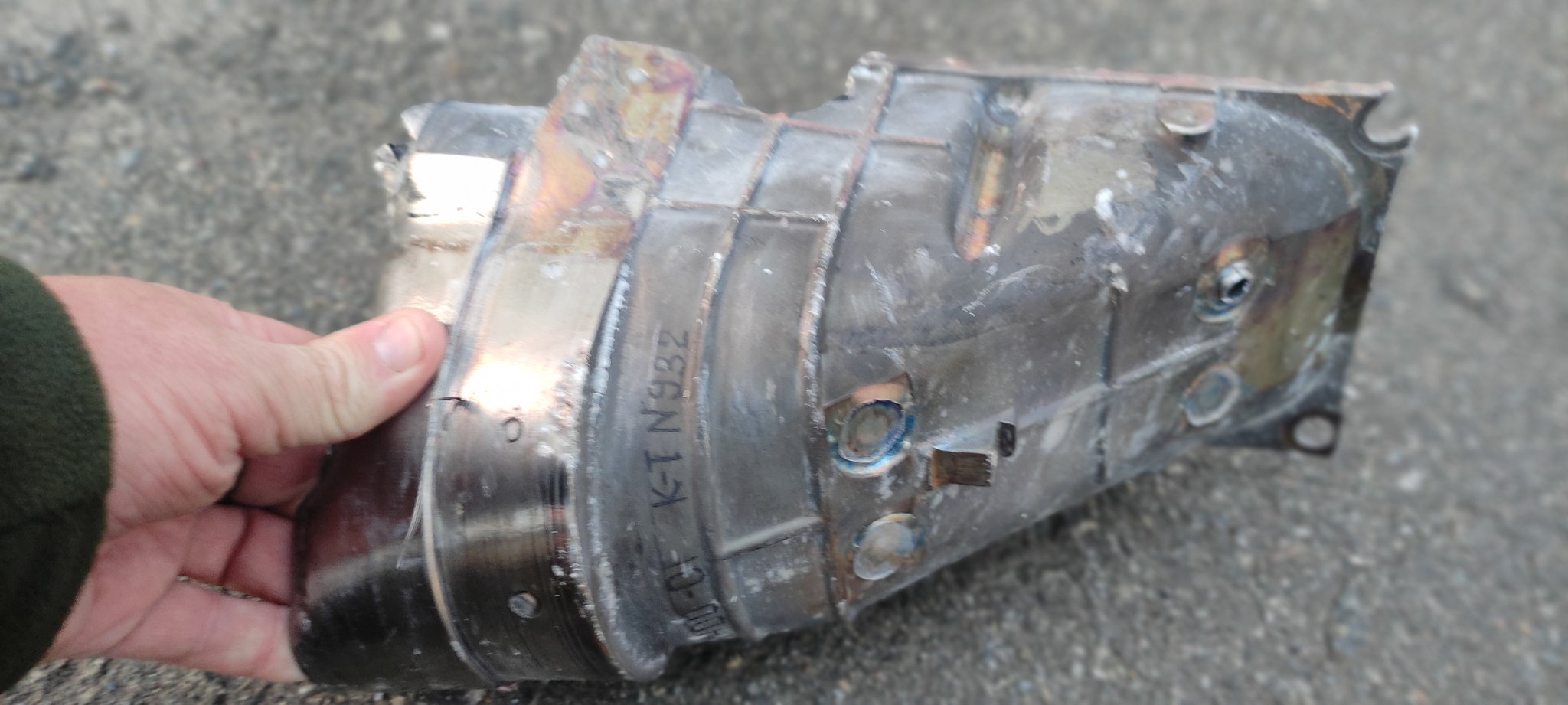 Necro Mancer on Twitter: "#Донецк, 03/10/22, ТЦ "Континент", от чего запчасти? https://t.co ...