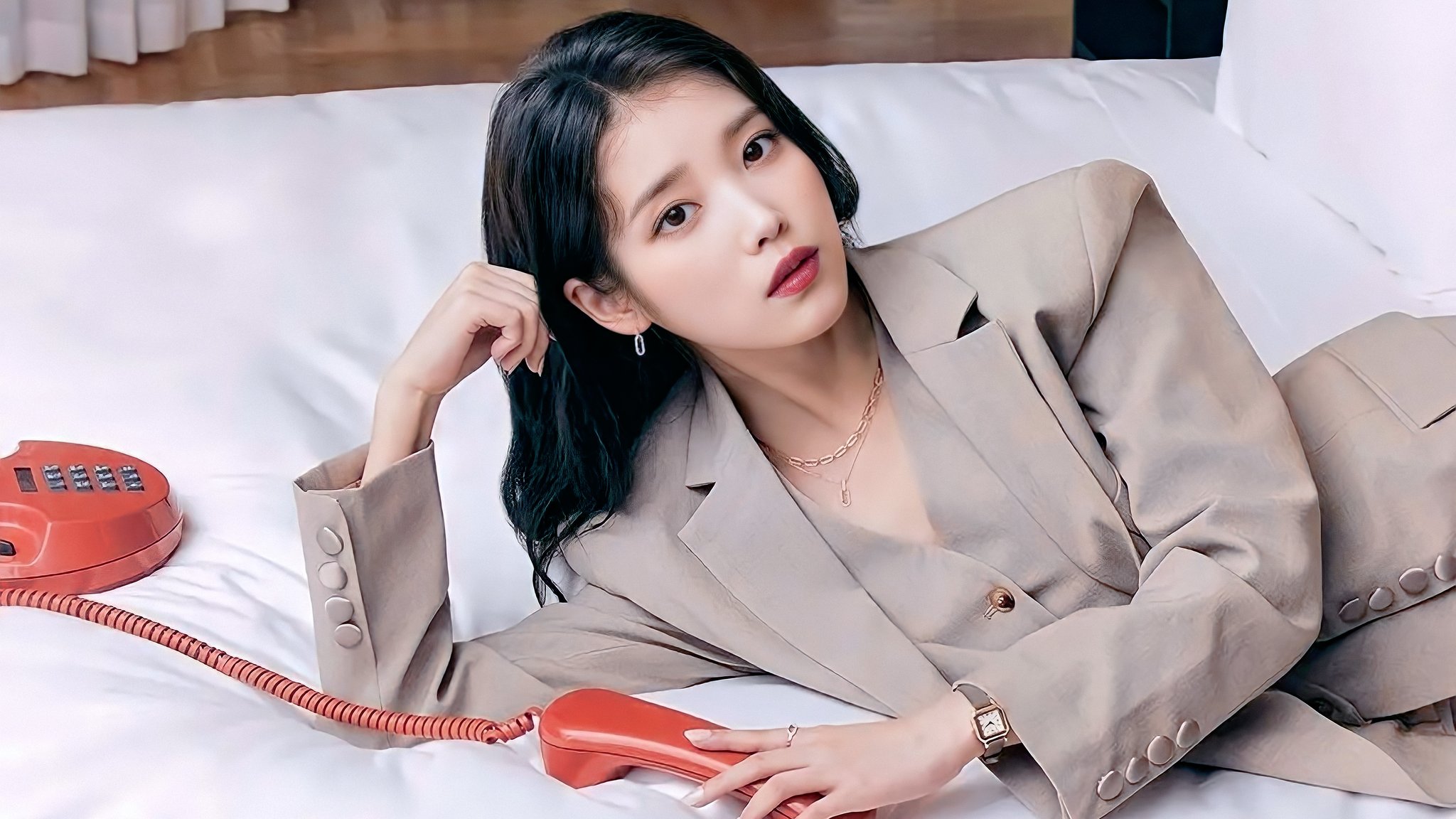 IUmushimushi on Twitter: "#아이유 #IU #IU_wallpaper for desktop 3840 x 2160 https://t.co/T5A9bew8Y5 ...