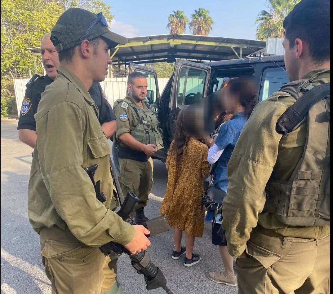 An Israeli settlers family including a tour guide mistakenly entered ...