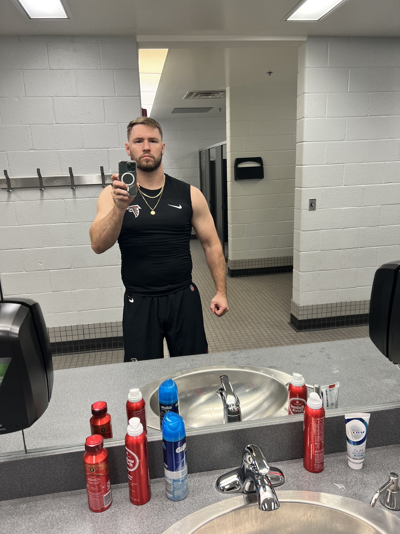 ZAE⚡️ on Twitter: "RT @_willcompton: They say Rome wasn’t built in a day, but Rome never signed ...