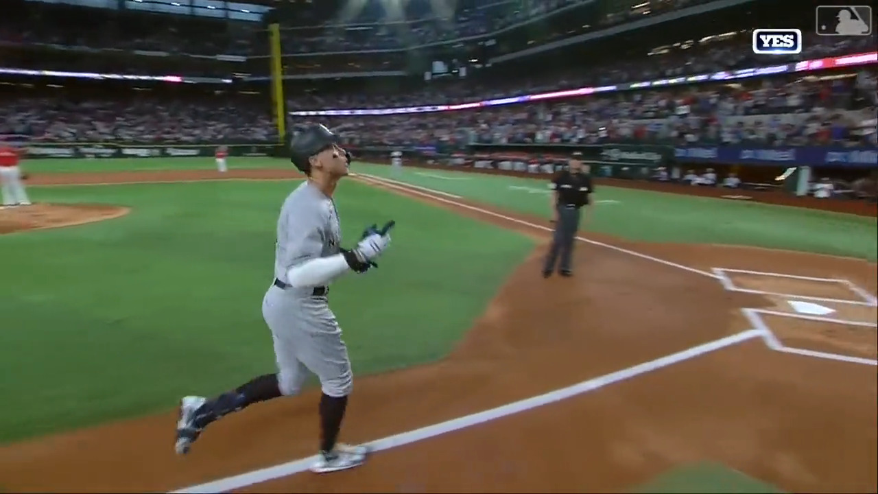 CBS Sports on Twitter: "AARON JUDGE SETS A NEW AMERICAN LEAGUE RECORD WITH HIS 62ND HOME RUN OF ...