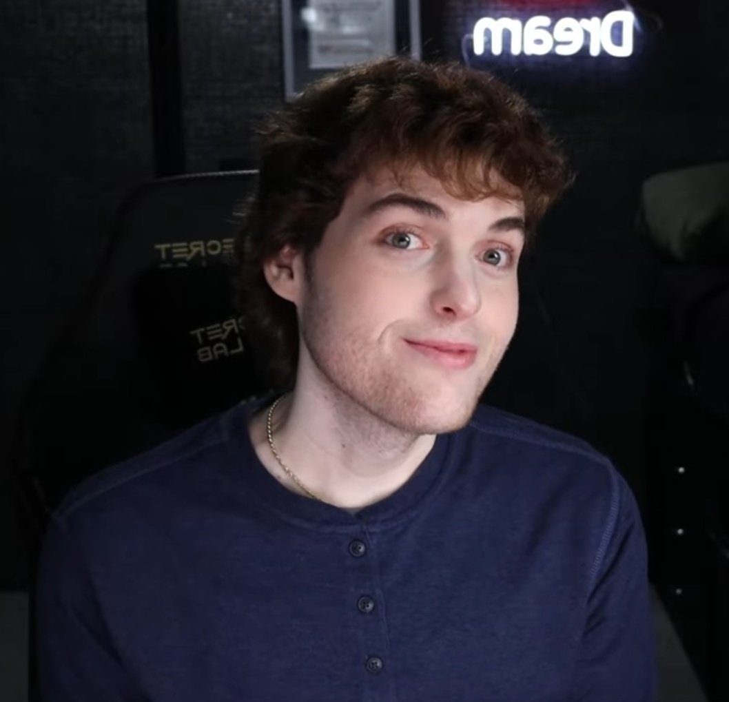 Skydoesminecraft Face