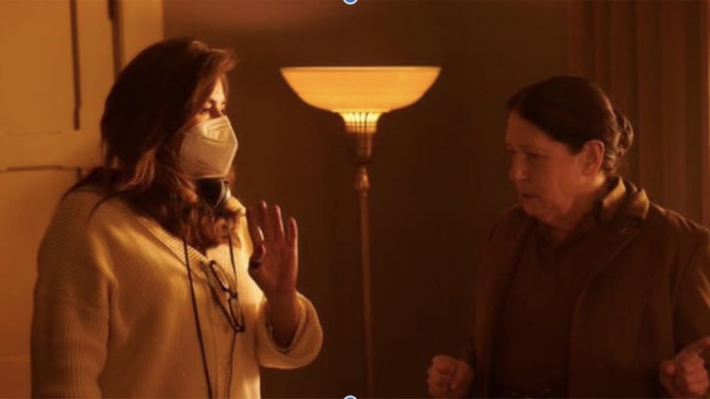 Handmaid’s Fan Luke 👁‍🗨 on Twitter: "Director of tonight’s episode, Eva Vives, via Instagram! ♥️ ...