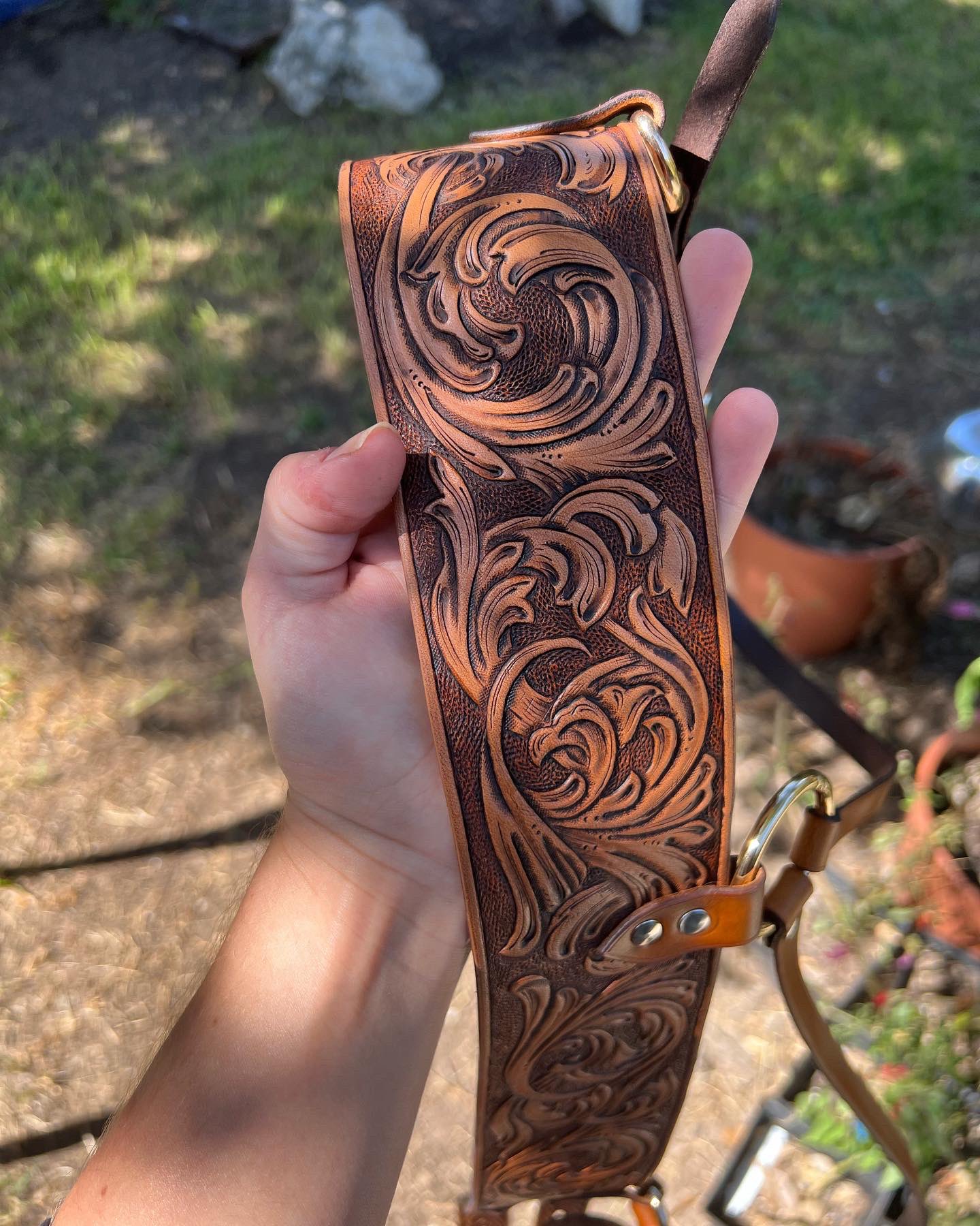 Beth Freeman Art On Twitter A Look At Some Of The Leather That Wraps Around My Back T