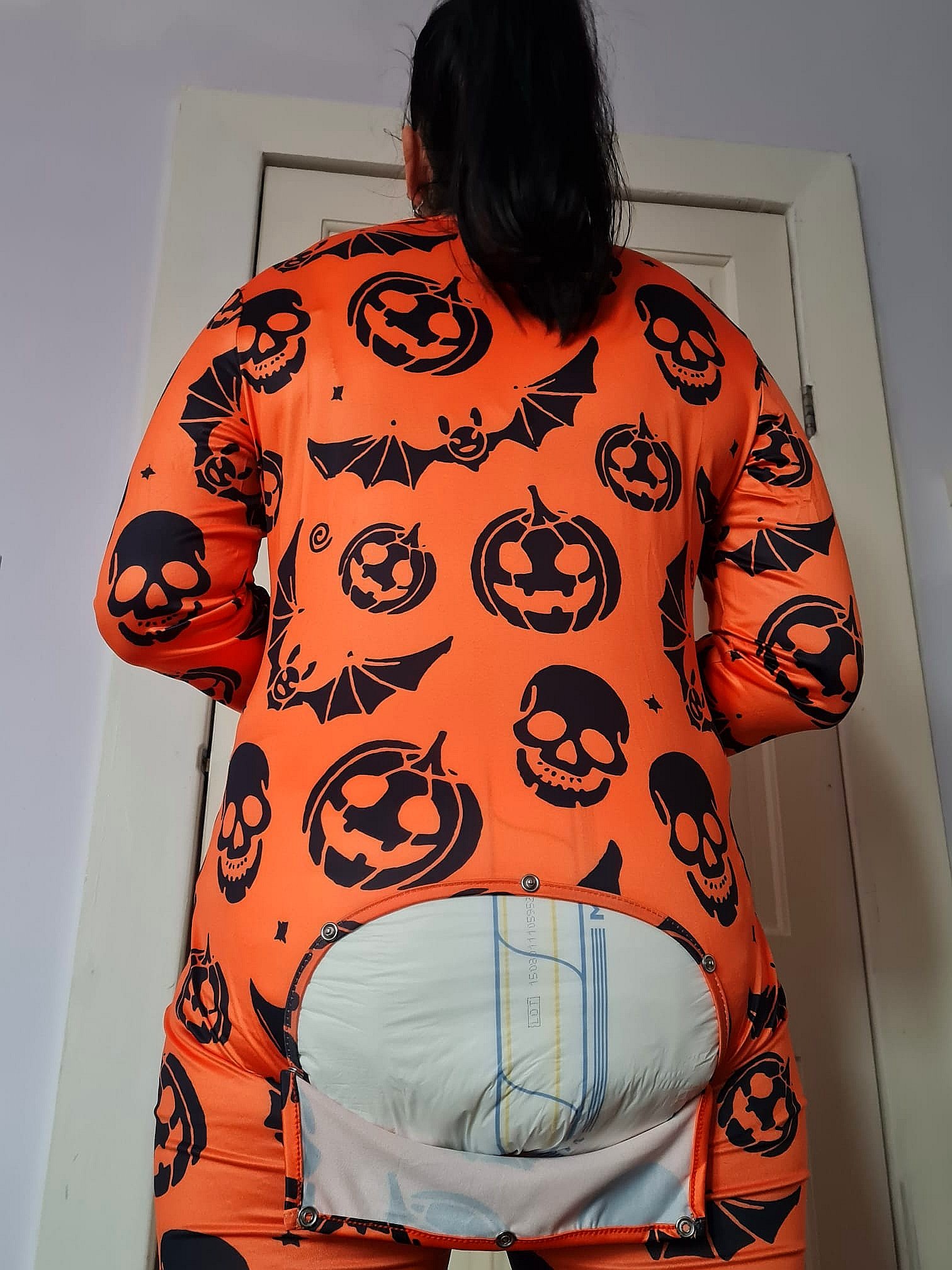 DiaperGirlSophie on Twitter: "Diaper check! Nope, I'm a good girl 😇 https://t.co/PPmo2l31Nk ...