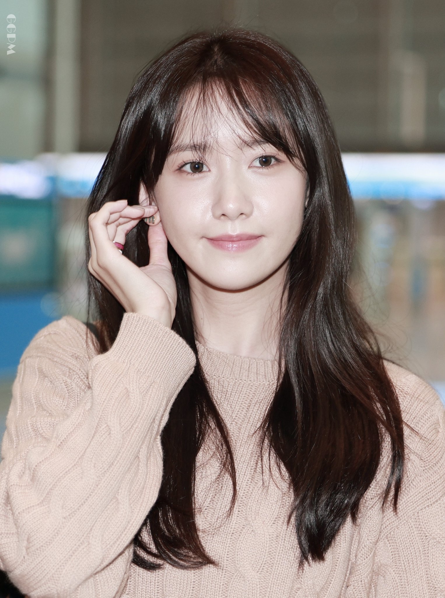 GGPM on Twitter: "221003 ICN 🫶🏻 #YOONA #윤아 https://t.co/PDBHC8DoI8" / Twitter