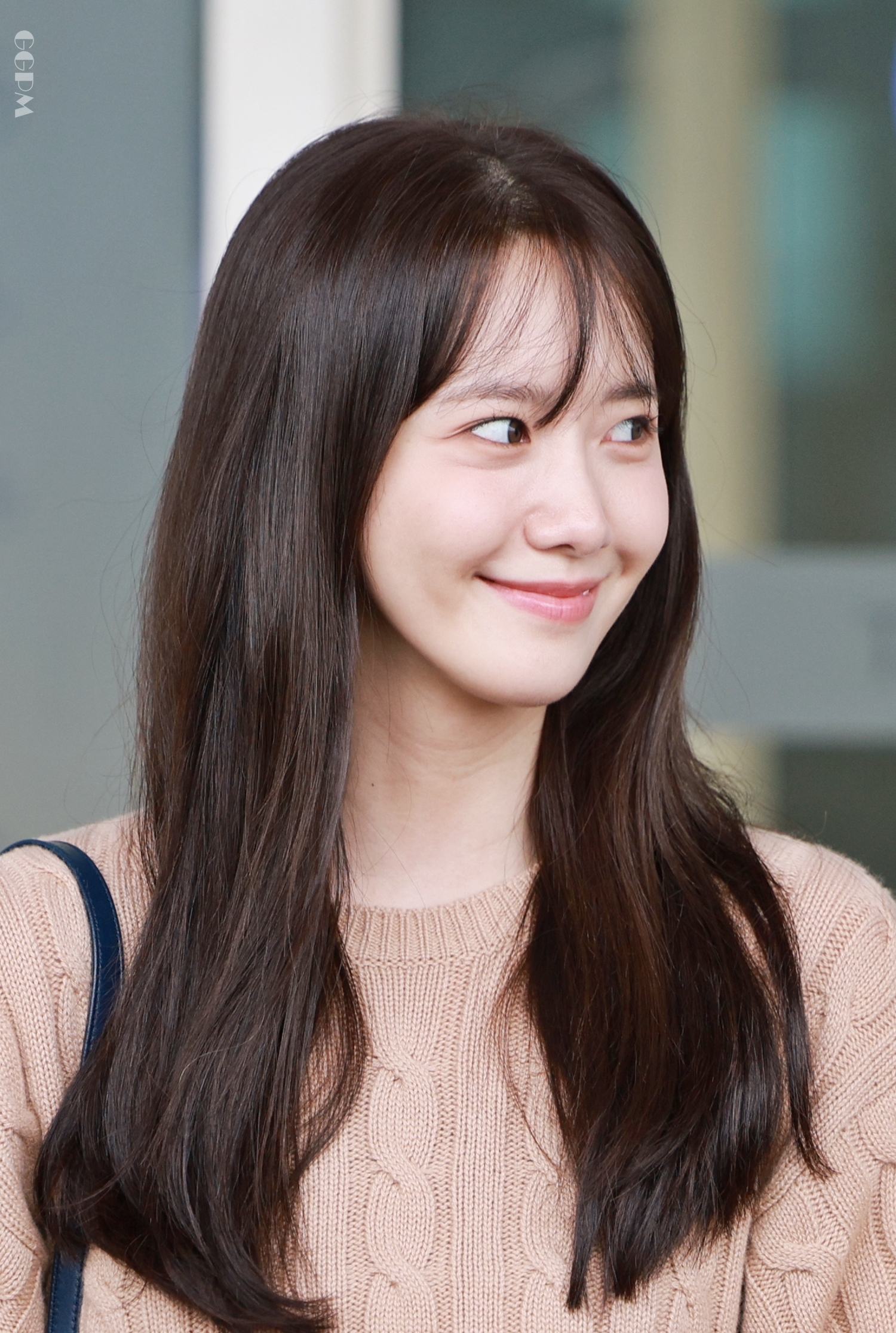 GGPM on Twitter: "221003 ICN 😀💛 #YOONA #윤아 https://t.co/JoRRySp3L8" / Twitter