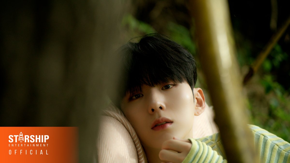 비엘에눈뜬6학년2반초딩 on Twitter: "RT @scooping_Net: 유기현의 유쓰앨범.. 젊음을 기리는 것도 그리는 것도 그리워하는 것도 아니고 젊음에게 ...