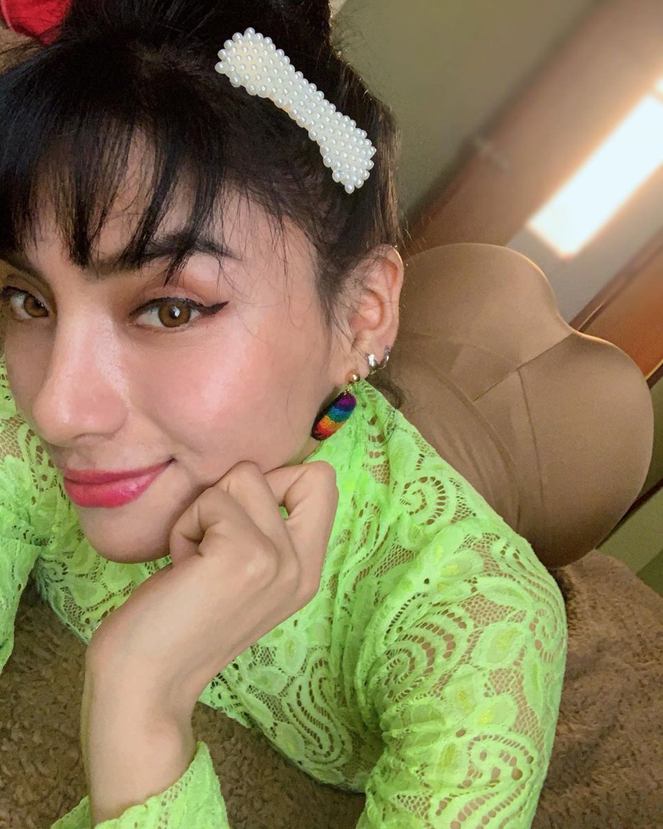 Princesas Vip 650K on Twitter: "Que Rico Se Abre Ese 🍑"