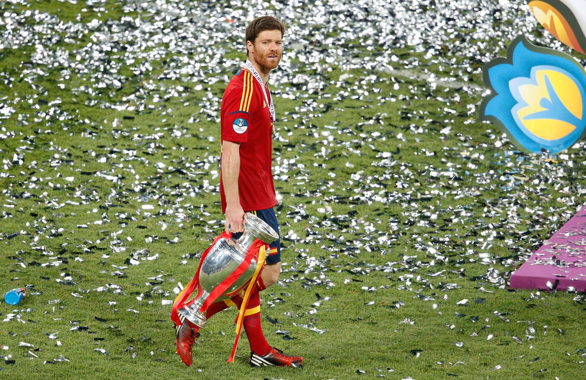 Squawka On Twitter Xabi Alonso Made 815 Appearances For Club