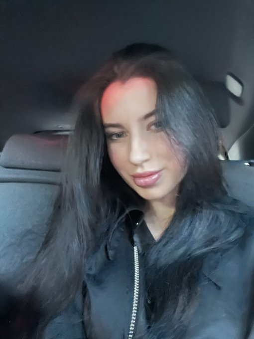 TW Pornstars - Goddess Kayla. Pictures and videos from Twitter.