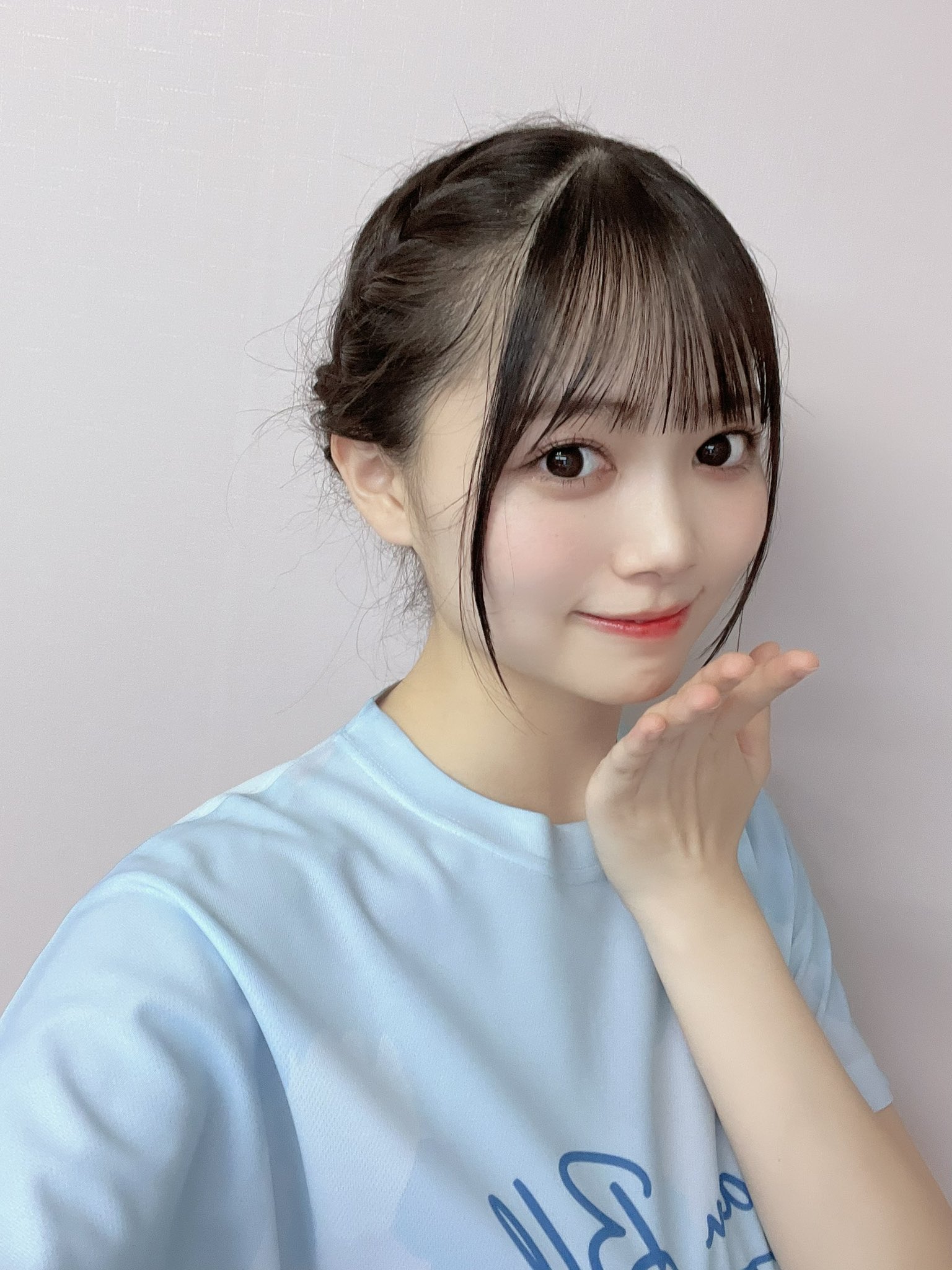 黒田 楓和 🌻 on Twitter: "おはようございます𖤐´- 公演で髪の毛ぽわぽわ https://t.co/3QBKHkRmJh" / Twitter