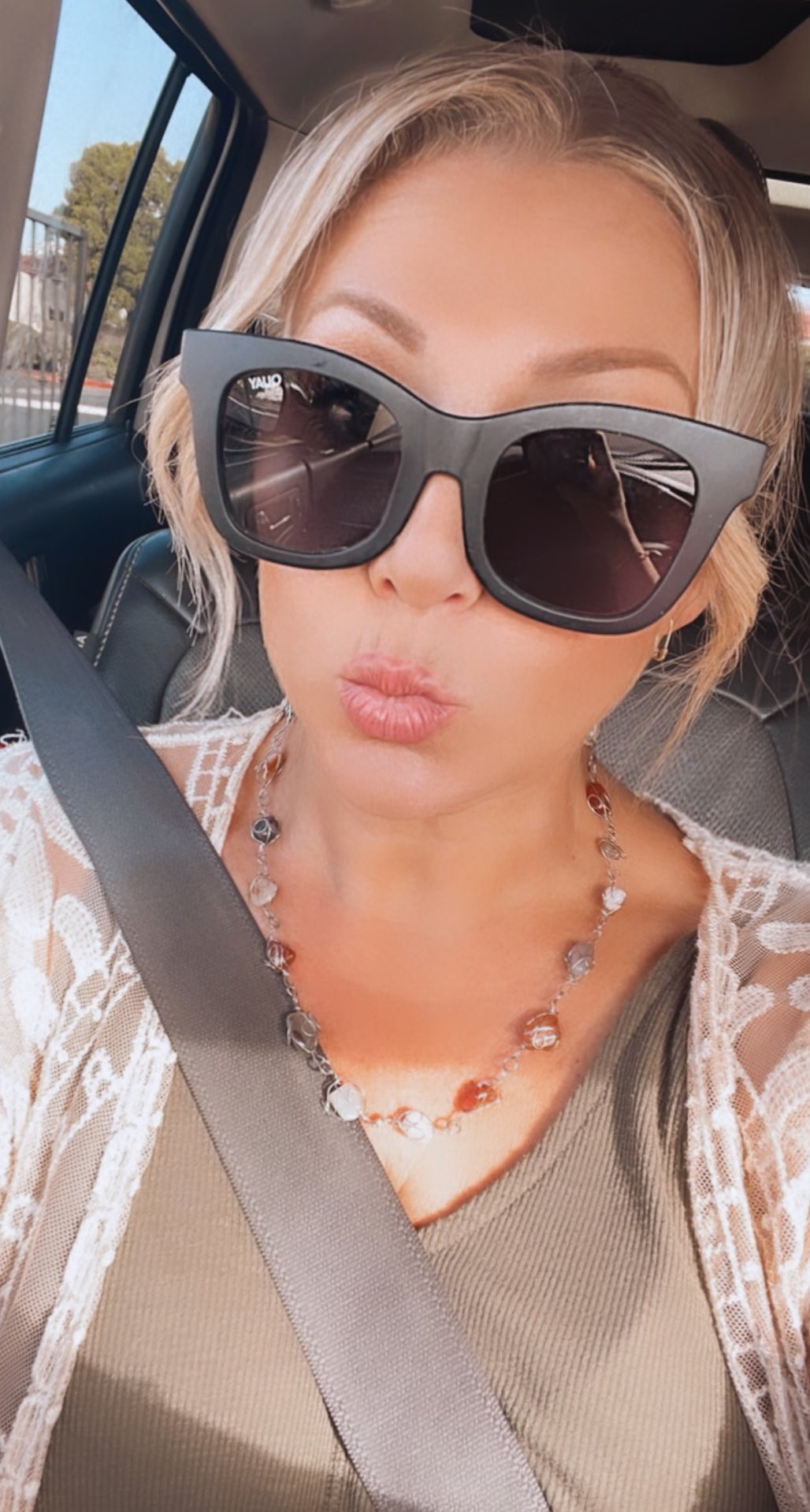 Emily ™ on Twitter: "Hiya https://t.co/sj64R644Me" / Twitter