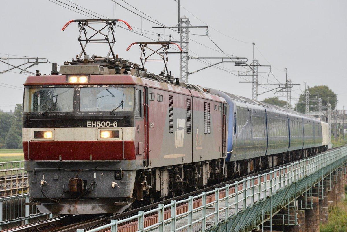 妄想戦士ウズイ on Twitter: "RT @ef80_39: 9172レ？ ロイヤルエクスプレス甲種は、 EH500 6 牽引で、 先程、野崎橋通過しました。 先の方、頑張ってください ...